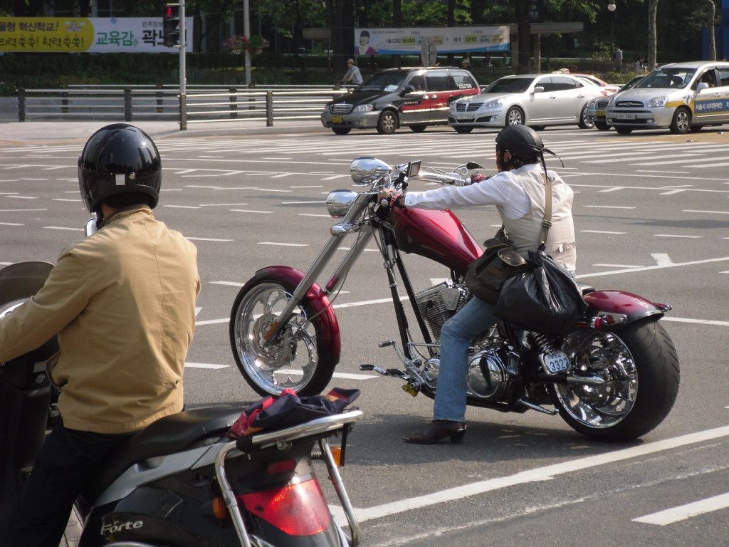Korean motorcycles and scooters. - Dokk-aebi